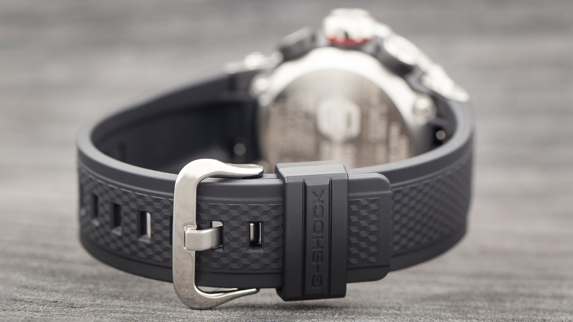 Casio G-Shock GST-B200: Ocelový premiant | Hodinky-365.cz