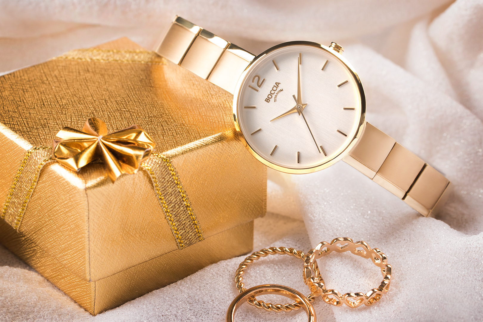 Nejkrásnější dámské hodinky roku 2022 (cenově dostupné)