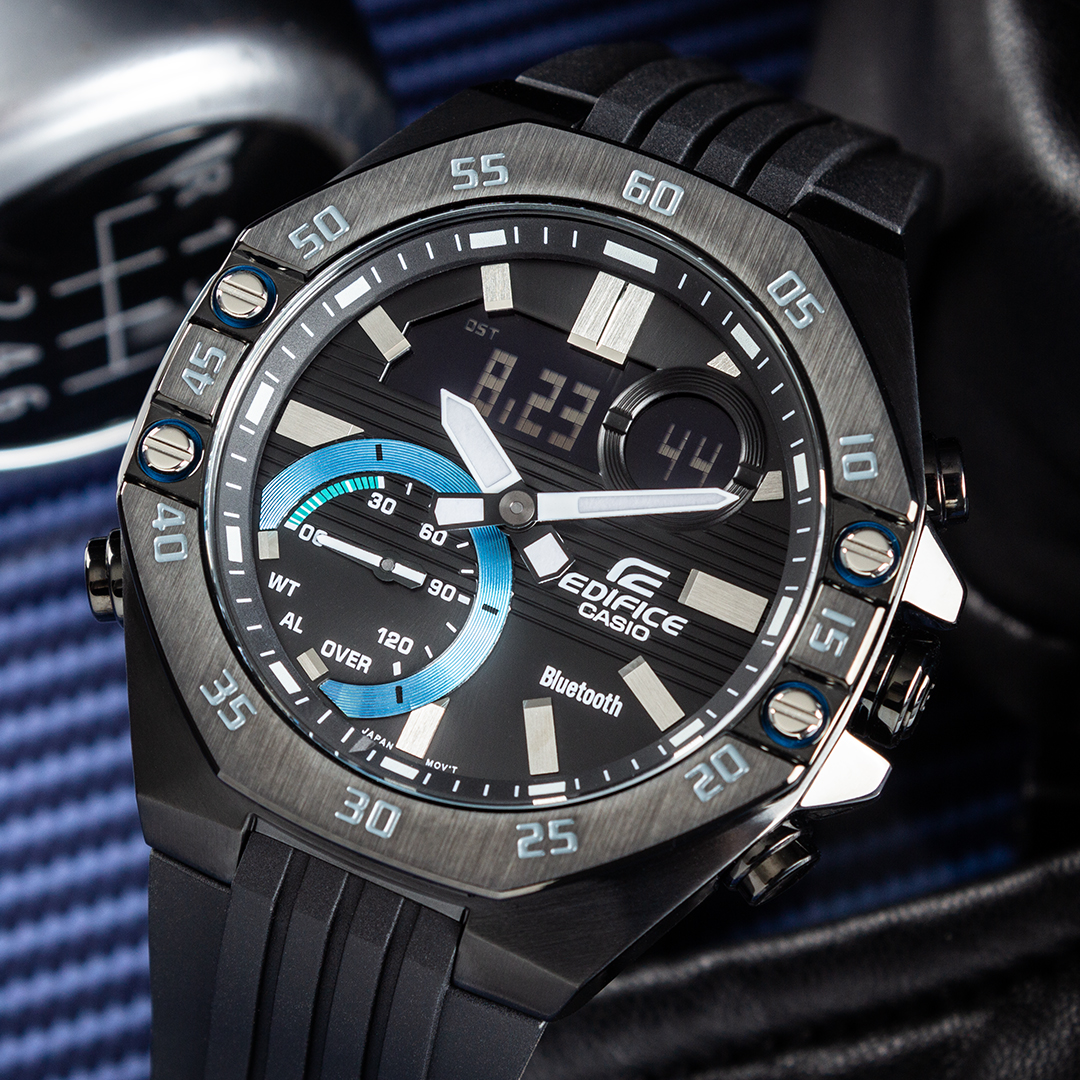Casio Edifice ECB-10: chameleon z Tokia | Hodinky-365.cz