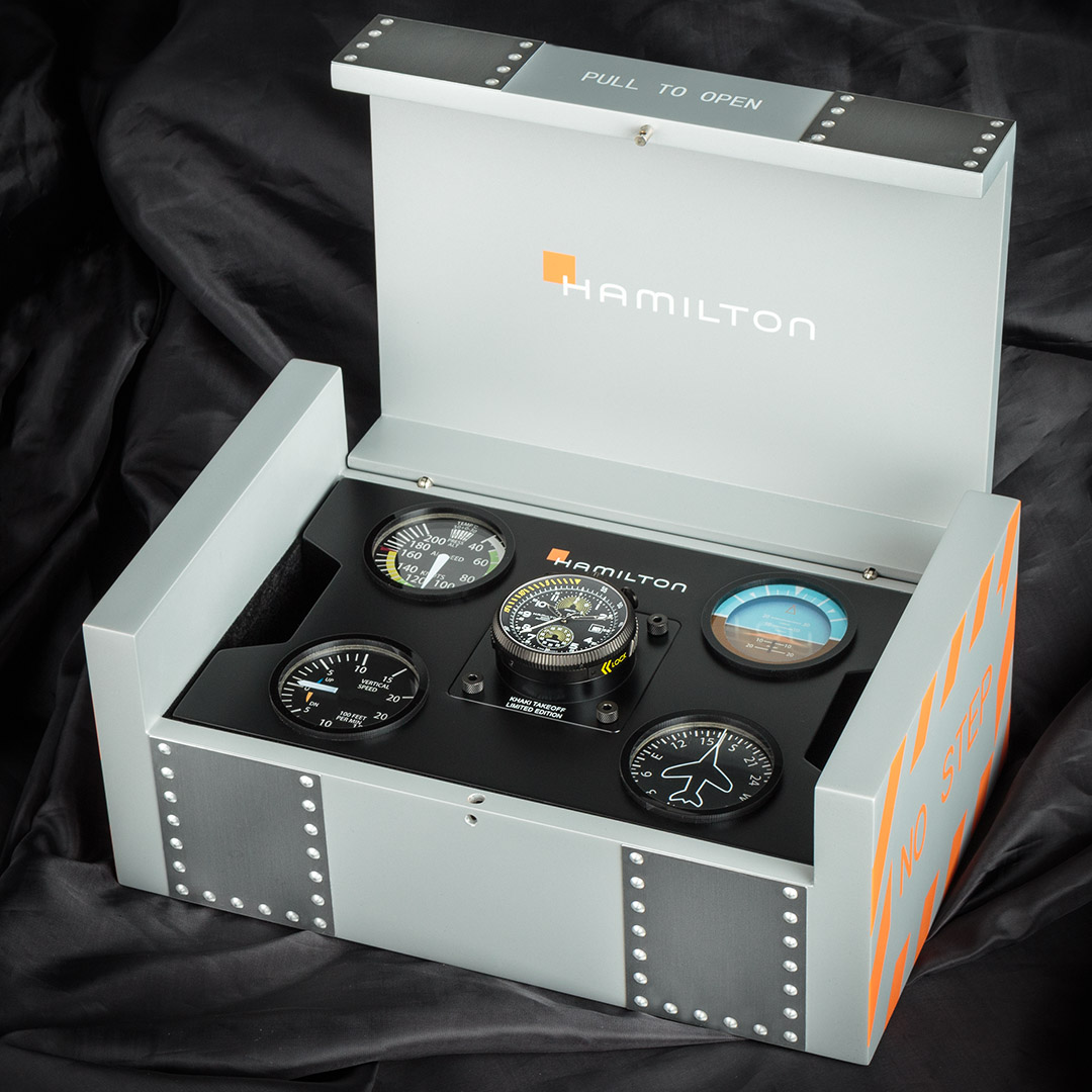 Hamilton Khaki Aviation Takeoff Dario Costa recenze