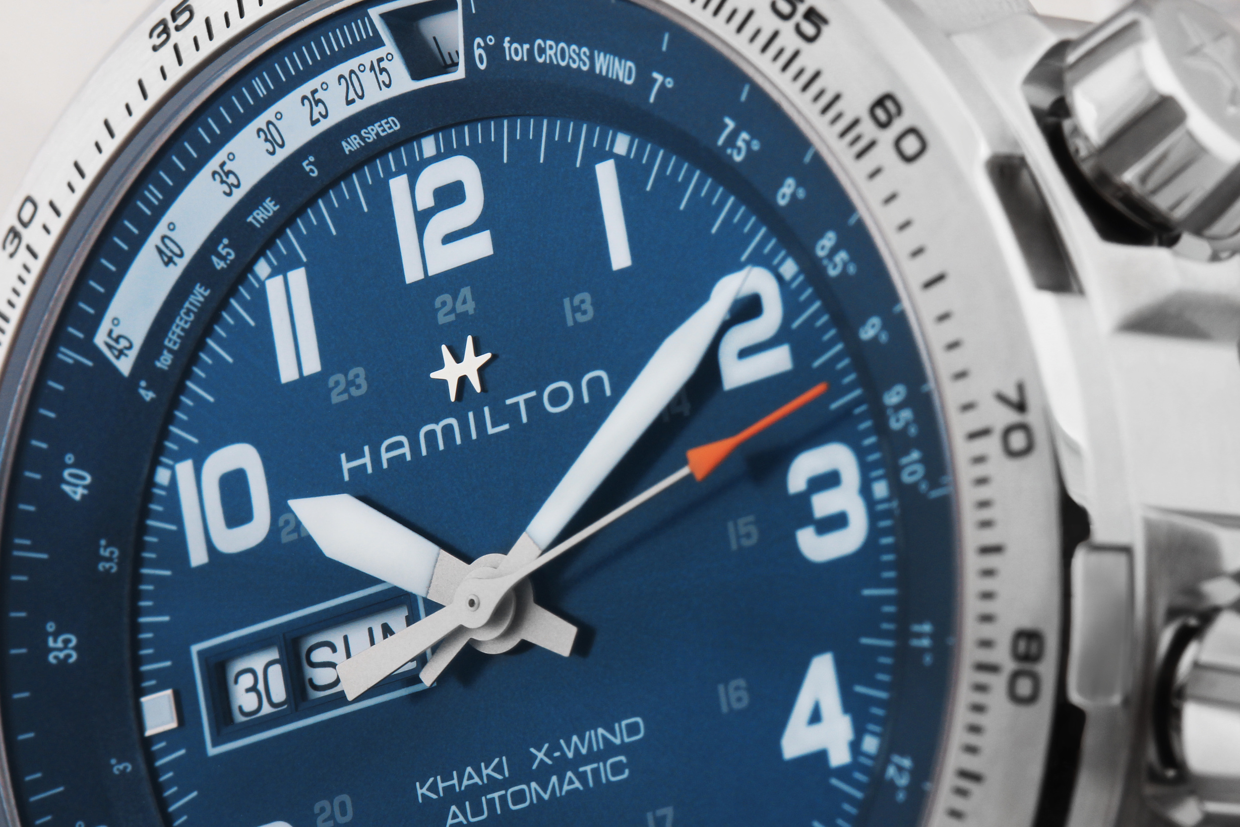 Recenze: Hamilton Khaki Aviation X-Wind Automatic Day Date