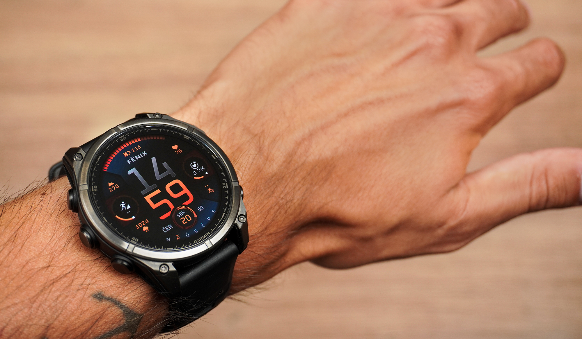 SOUBOJ: Garmin Fenix 8 vs. Forerunner 970 | Hodinky-365.cz